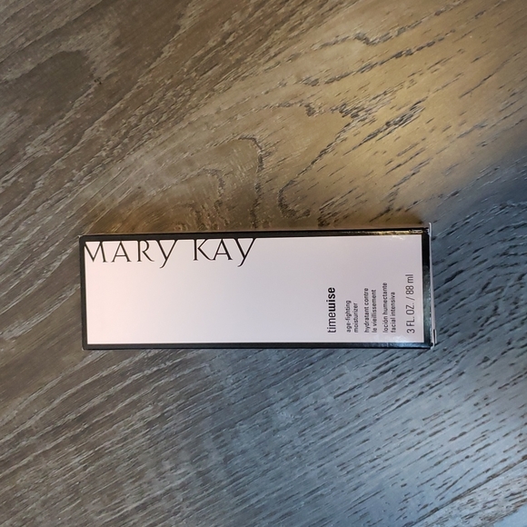 Mary Kay | Skincare | Mary Kay Age Fighting Moisturizer For Normal To ...